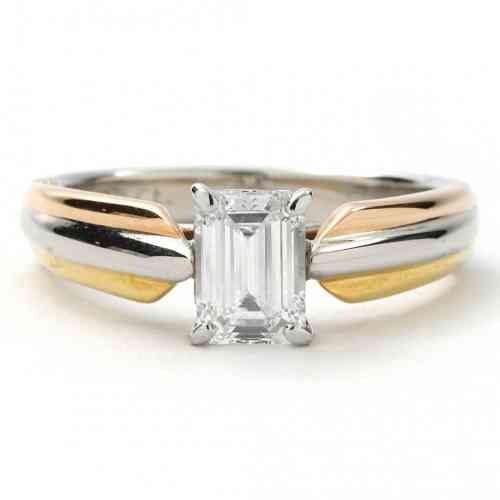 Cartier emerald cut engagement ring store